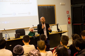 A l'Aquila #NonCiFermaNessuno Tour