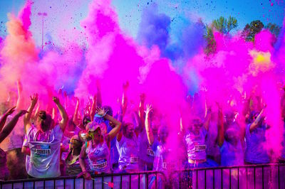 Pescara, Coca cola e Crodino tour e Color Vibe, la corsa dei colori