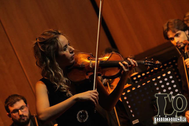 Anna Tifu, uno splendore di violinista ammalia il pubblico di Pescara