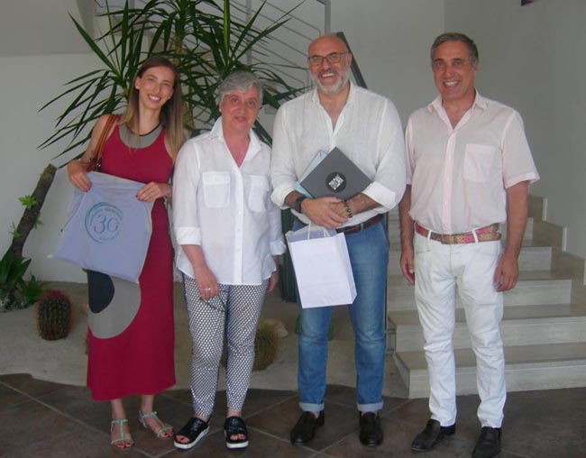 L’Amministrazione Comunale in visita all’azienda “Dyloan Bond Factory ...