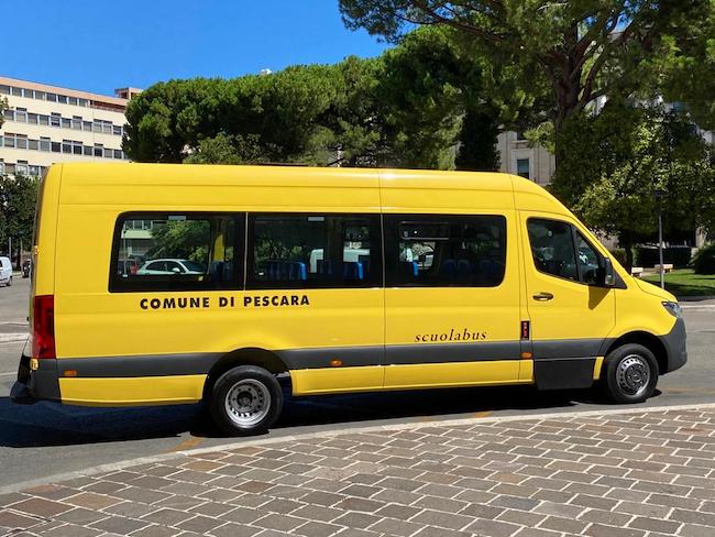 Nuovo scuolabus a Pescara: ecco le caratteristiche [FOTO]