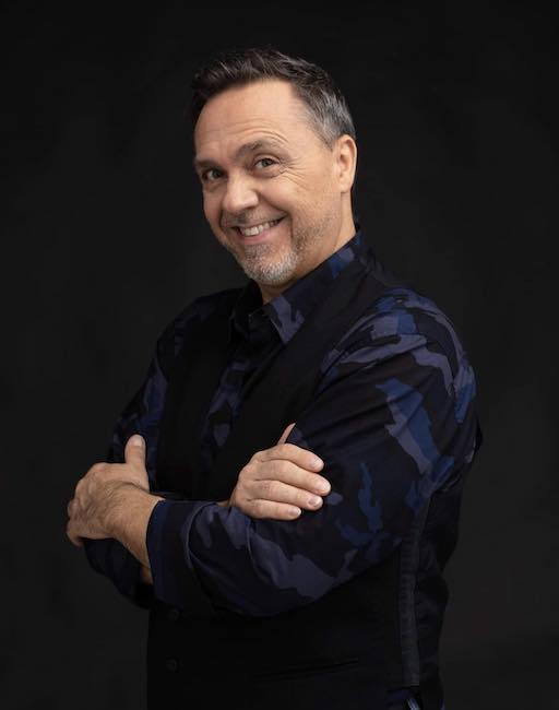Gabriele Cirilli allo Spoltore Ensemble con “Nun te regg più”