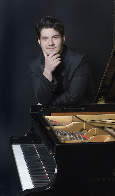 Recital pianistico di Nicolò Cafaro al Teatro Massimo Pescara