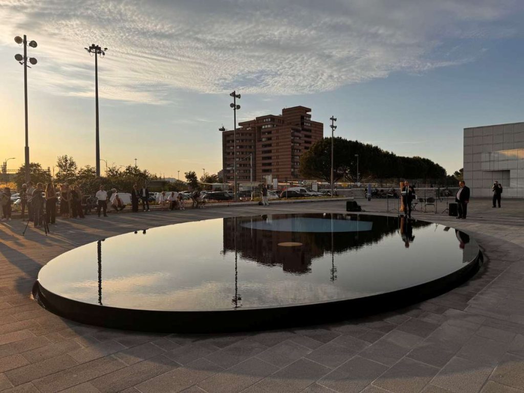 Pescara riabbraccia la Fontana di Ettore Spalletti